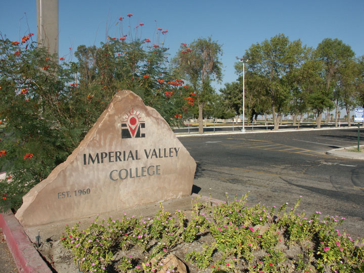 La Dra. Martha García, una antigua empleada de Imperial Valley College ...