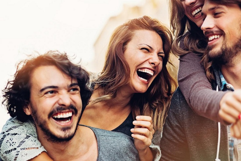 4 Benefits of Laughing Your Way Through The New Year – Beyond Borders ...