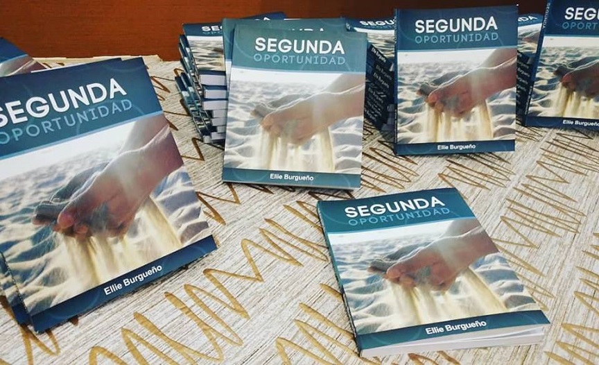 Ellie Burgueno Presenta Su Libro “Segunda Oportunidad” – Beyond Borders ...